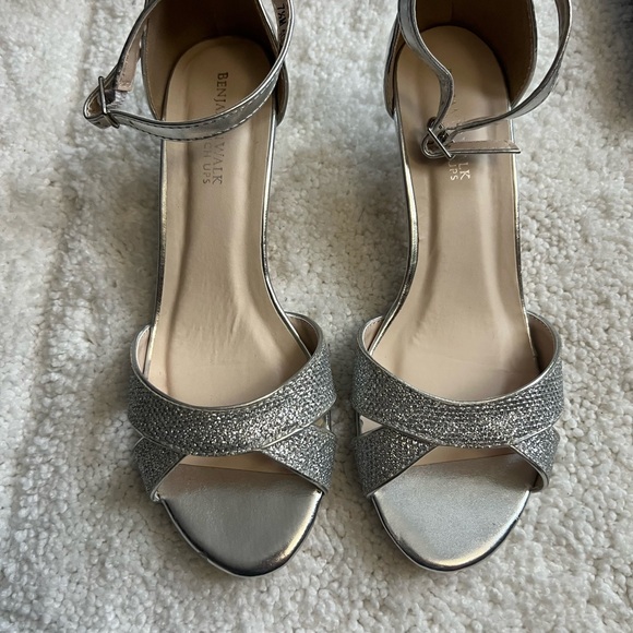 Benjamin Walk | Shoes | Benjamin Walk Silver Heels With Glittery Finish ...